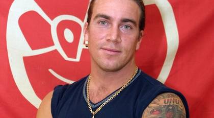 Socialdemokraten Jan Emanuel och hans bil… – Petterssons gör Sverige lagom!