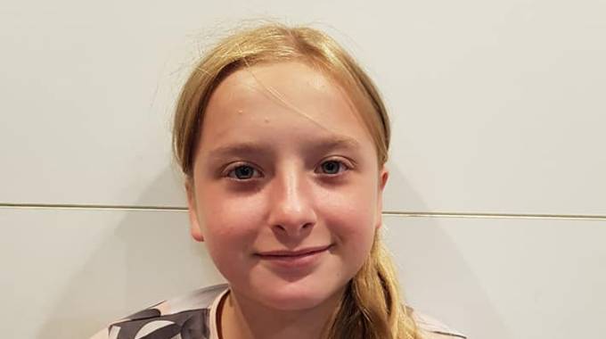 Tolv-årig flicka hittad halalslaktad i resväska – Petterssons gör ...