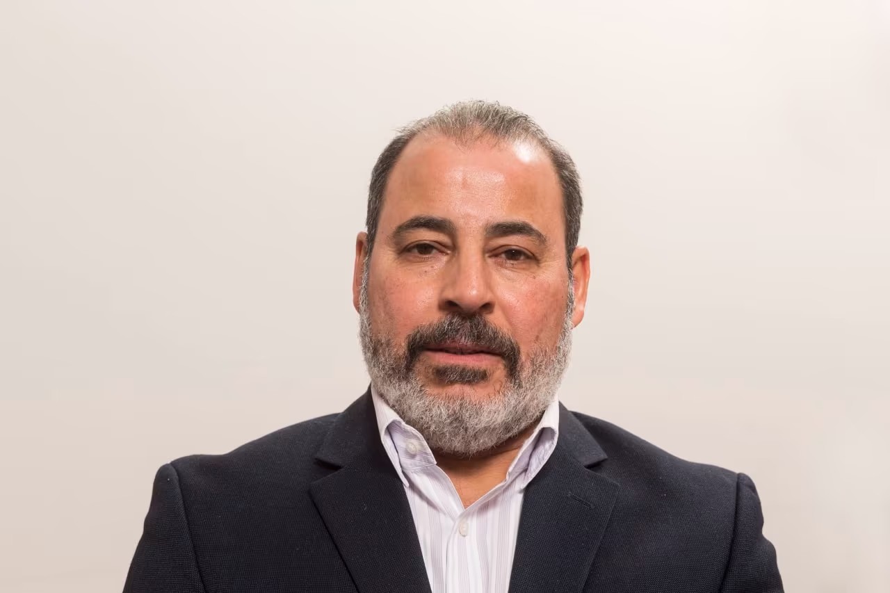 Överläkare Adel Shalabi döms för mutbrott till fyra års fängelse ...