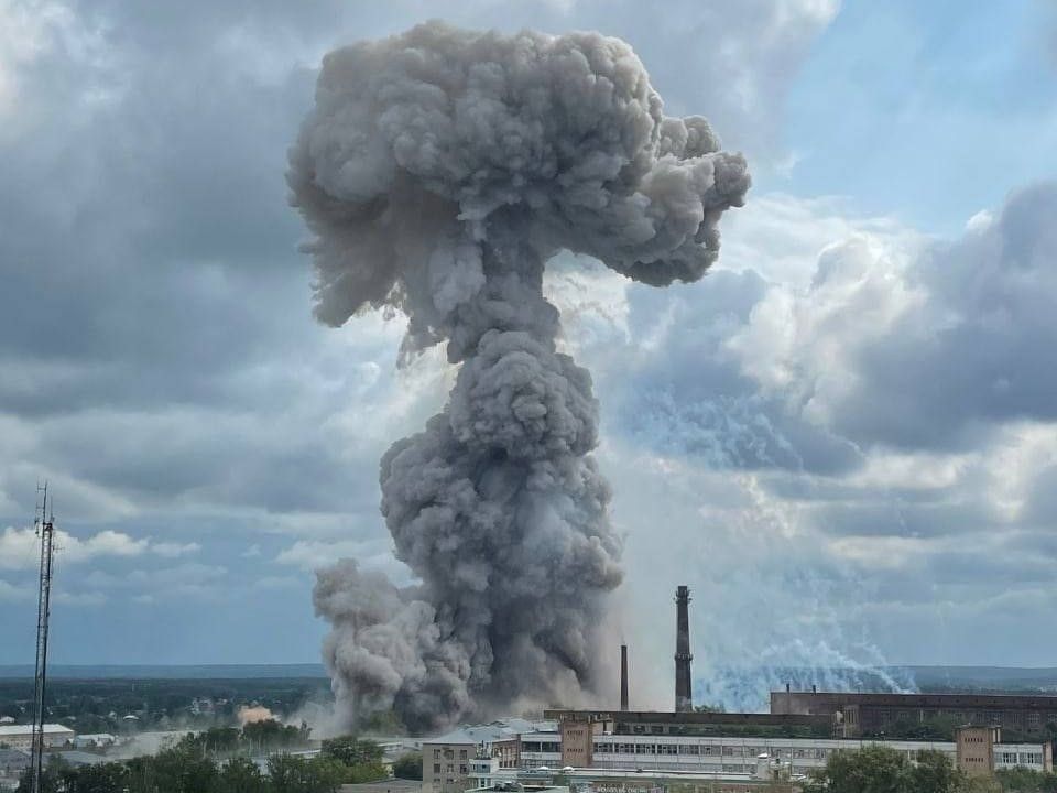 Stor explosion i fabrik nära Moskva – minst 52 skadade – Petterssons ...