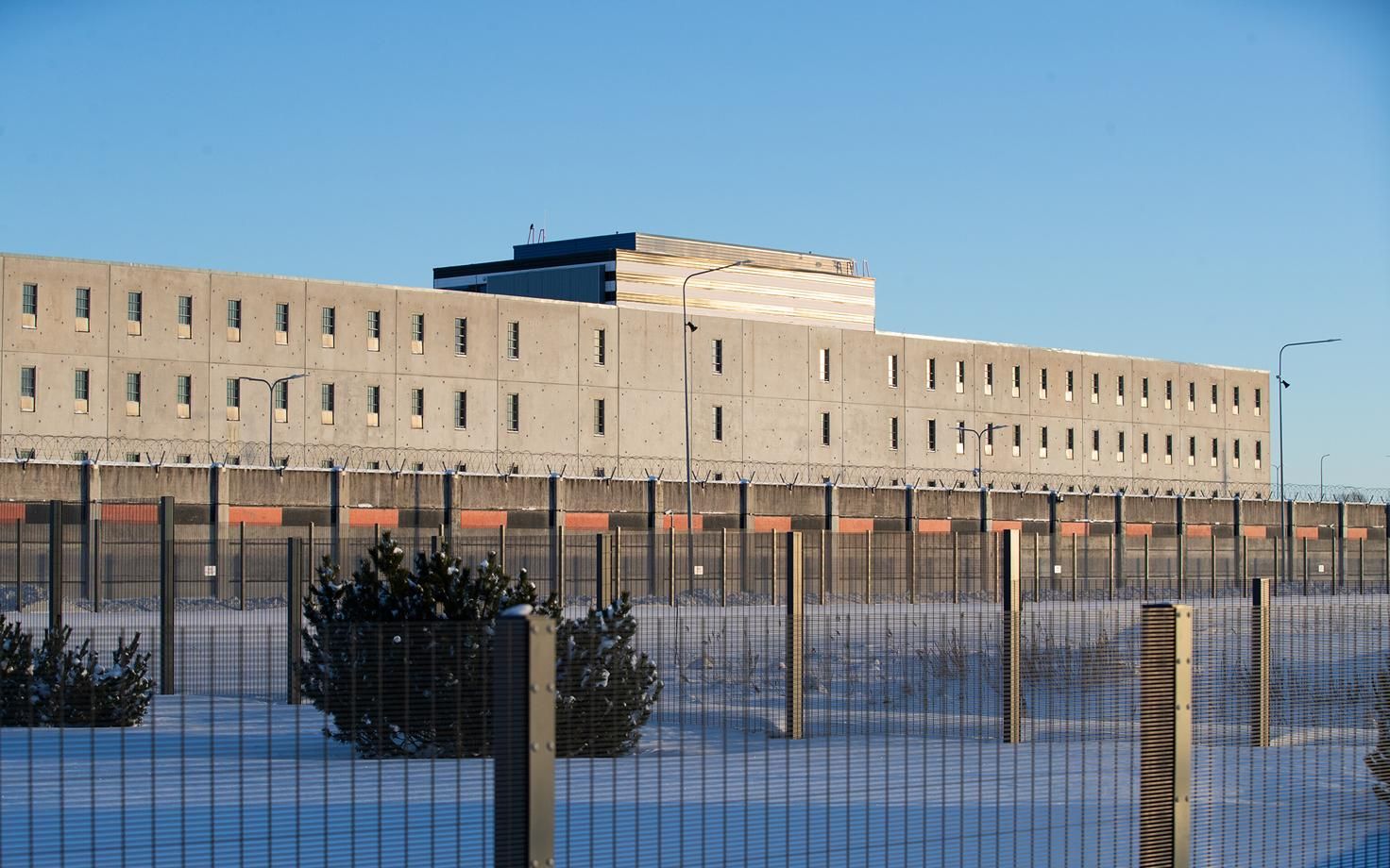 Finland överväger att hyra fängelseplatser i Estland – Petterssons gör ...