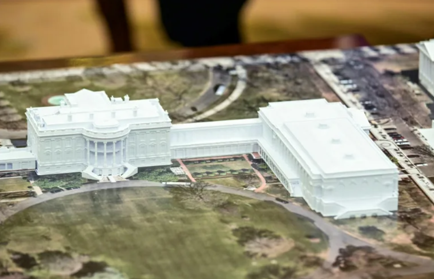 Donald Trump byter arkitekt – Petterssons gör Sverige lagom!